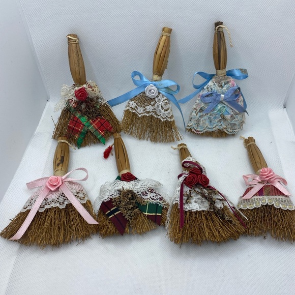 unbranded | Other | Decorative Mini Brooms With Lace And Ribbon 7 Mini ...